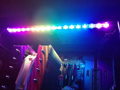 Change the color of RGB LEDs according to the CPU temperature of a PC